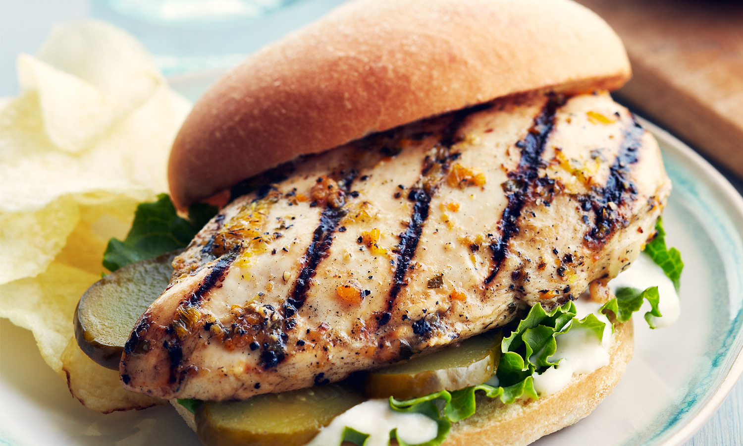 Sandwich au poulet grillé aux arômes d’orange - Le Poulet du Québec ...