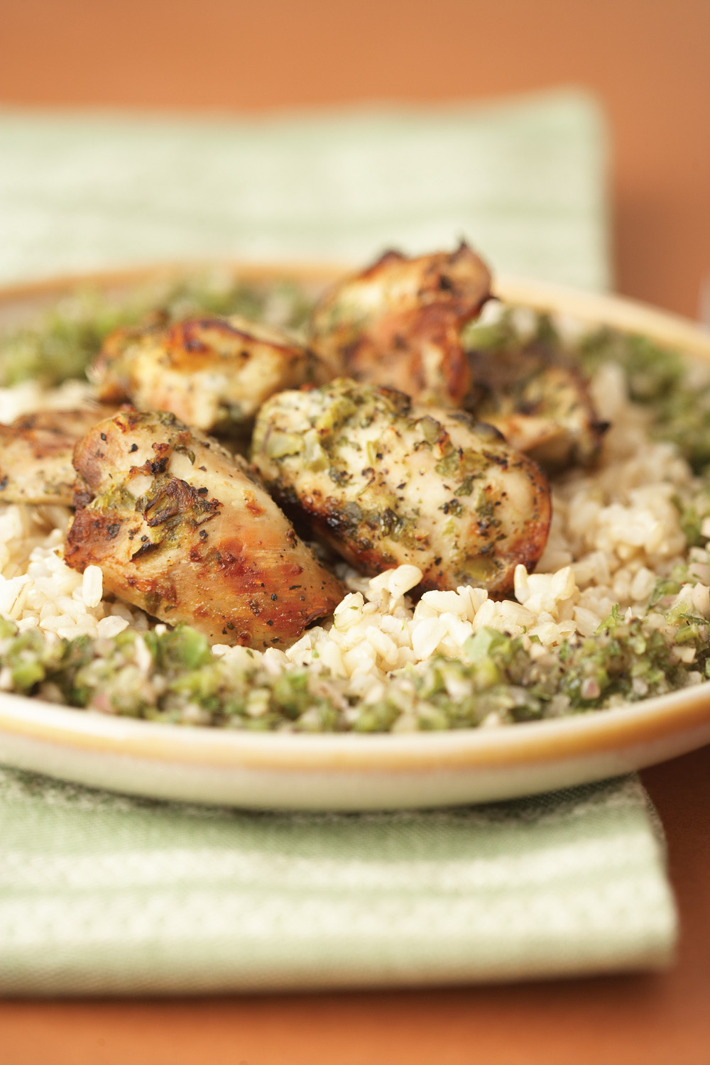 Poulet grillé avec sauce chimichurri - Le Poulet du Québec: Recettes de ...